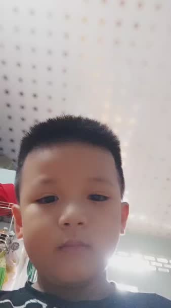 Vân Lê Liveshow Live Stream Video - Watch Vân Lê Playing Liveshow | Nimo TV