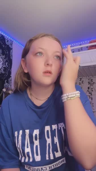 Maddie Johnson Just Chatting Live Stream Video - Watch Maddie Johnson ...